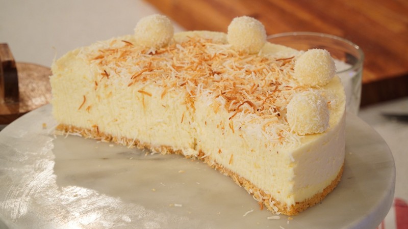 Budin de yoghurt con frutos rojos | Canal 9